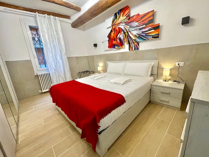 50 Tourist Hous Bologna Pratello - Self Check In - Bologna