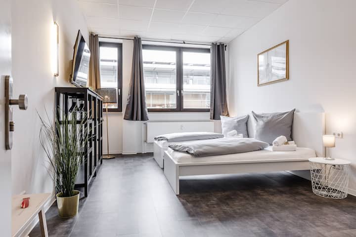 Midtown Nuremberg Double Room #5 - Nuremberg