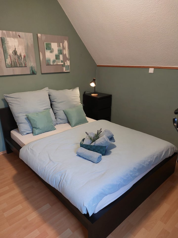 Schlafen Am Waldrand & Doch Mittendrin Zimmer 1 - Gelsenkirchen