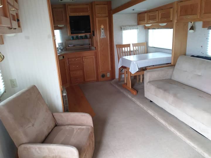 La Fifthwheel #2 - Cap-Chat