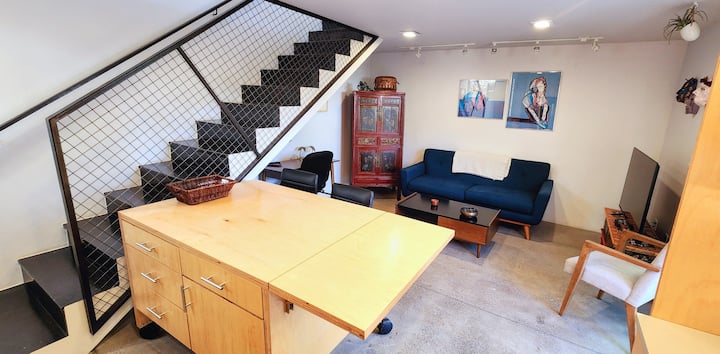 Intimate Townhome Sanctuary Dt - Albuquerque