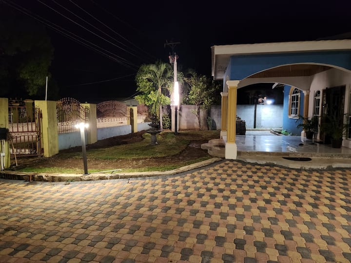 Htech Vista Full - Jamaica