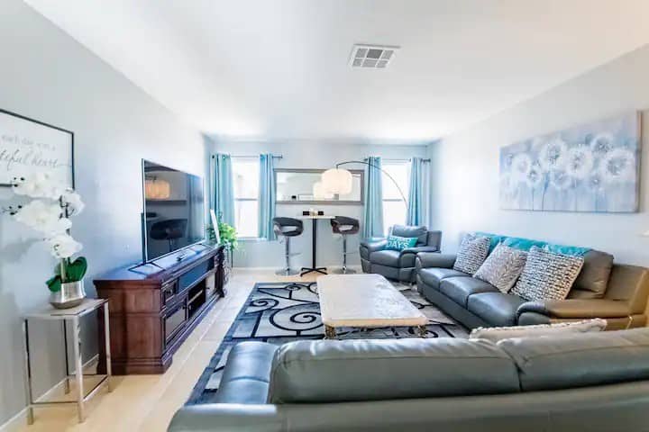 Charming 3 Bedroom Retreat - Boulder City, NV