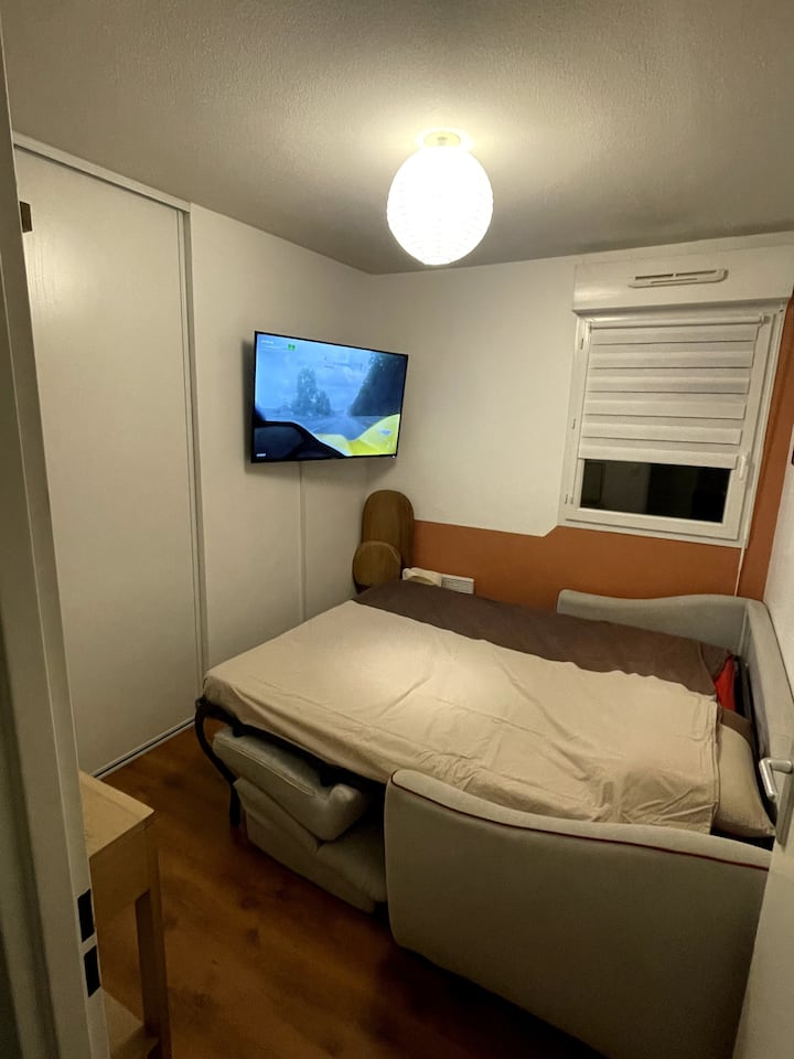Chambre Proche Circuit Et Tram - Le Mans