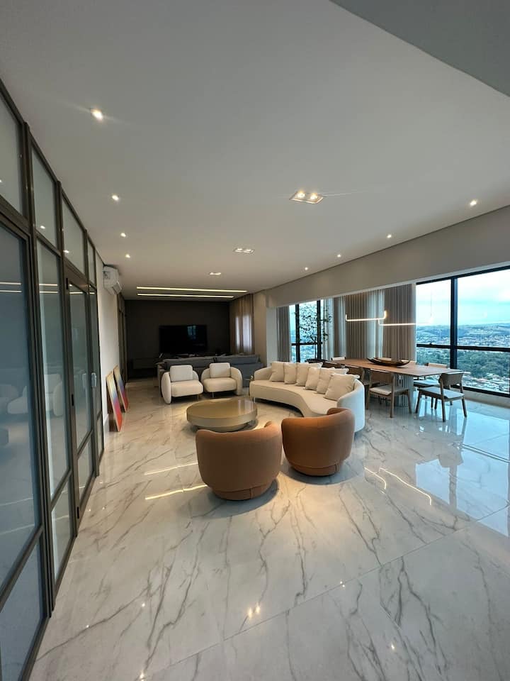 Luxury Apartment In Araxá

Enhance Your Experience - Araxá