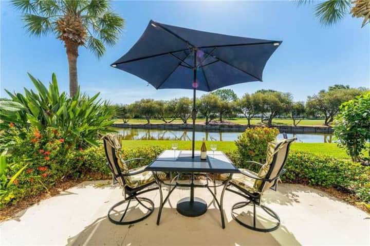 1st Floor Condo- 2 Bed/ 2 Bath
Plantation G&cc - Venice, FL