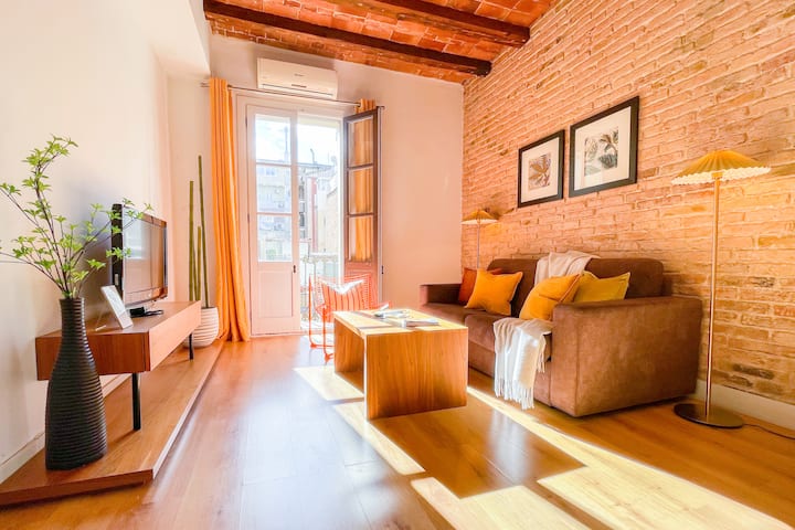 Stunning 1br Near Sagradafamilia With Smallbalcony - Barcelona