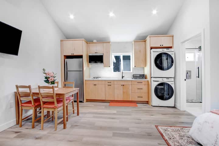 New And Modern - Midterm Rental - Garden Grove, CA