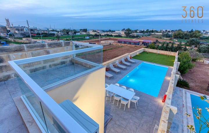 Lux Villa With Private Pool, Bbq & Rooftop Oasis - Málta