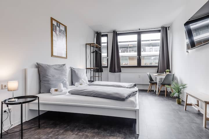 Midtown Nuremberg Double Room #10 - ニュルンベルク