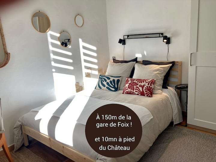 Petit Dèj. Inclus 1ère Nuit - Le Terra - Rdc - Foix