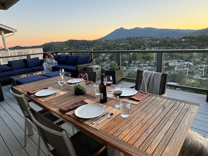 Spectacular Views, Hot Tub, Hugedeck,outdoordining - San Rafael