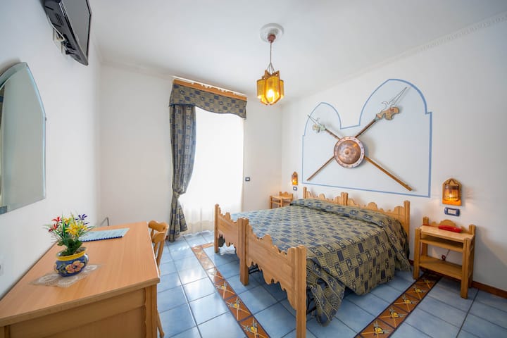 Rooms & Sun With Window - Ravello