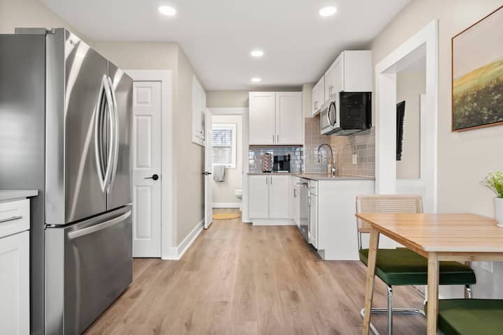Private House W/ Deck And Garage - Englewood, CO