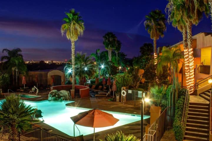 Tucson's Serene Family Oasis - ツーソン, AZ