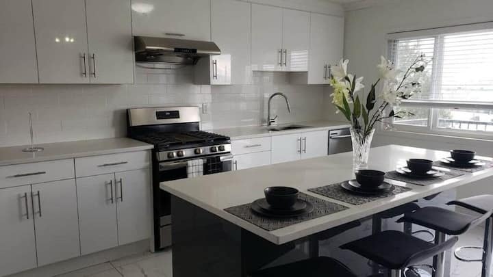 The Brick House - New Westminster