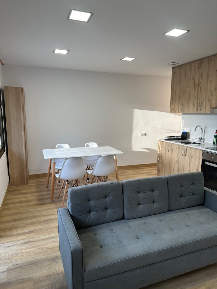 Apartamento A 1 Minuto De La Playa - Castelldefels