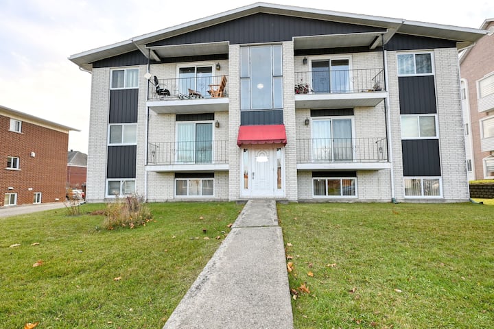 Sympathique 3 ½ à Thetford Près Du Boul. Frontenac - Thetford Mines