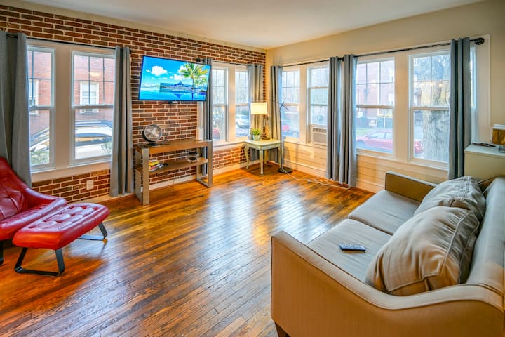 Vintage Apt Mile To Chkd/odu - Norfolk, VA