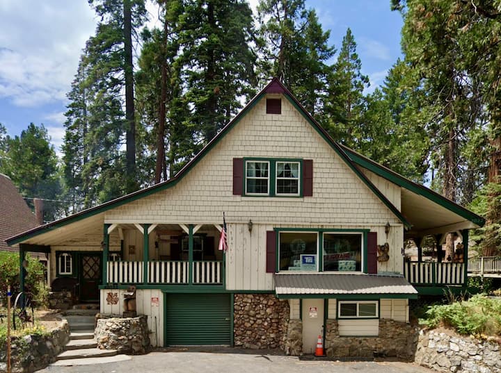 Location! Walk To Everything You Need In Shaver! - China Peak Mountain Resort, CA