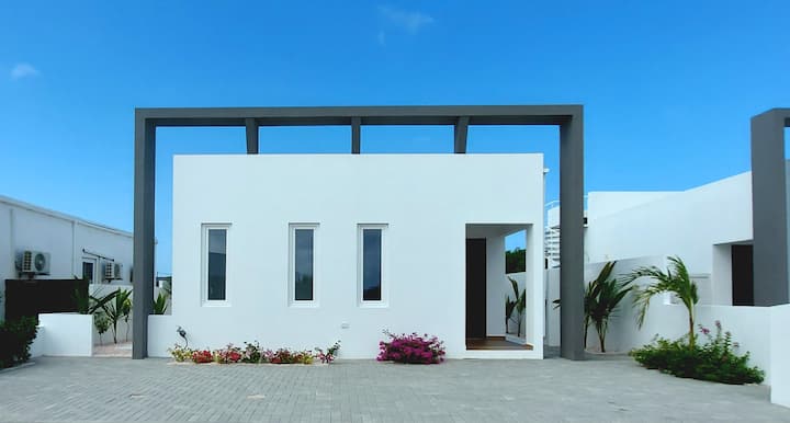 Villa Serenity 2 - Modern Home W/pool -7 Min Beach - Aruba