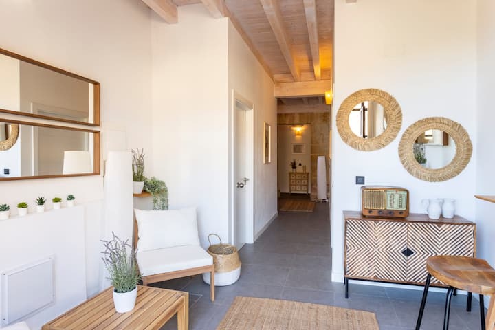 Sandoñana · By Wehomes · Old Palace Lodge C11 - Penagos