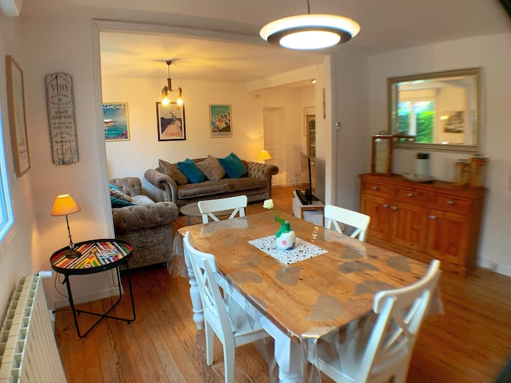 Luxury 3 Bed Family House With Enclosed Garden - Mortagne-sur-Gironde