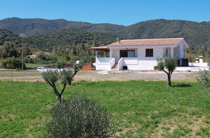 Haushälfte Mit In Meeresnähe - Posada