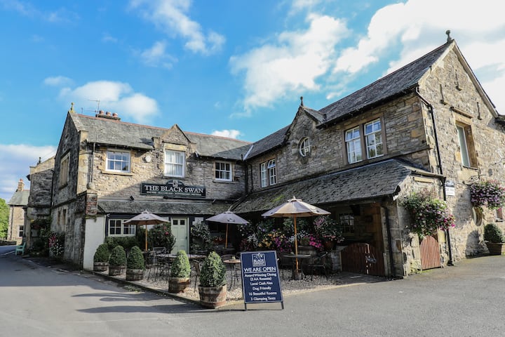 The Black Swan Hotel - Room 6 - Kirkby Stephen