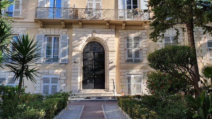 Le Charme En Centre-ville - Nice