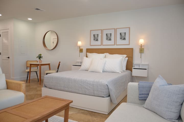 Hidden Beach Hideaway - Seaside, FL