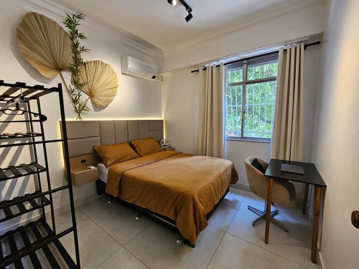 Copacabana Urban Beach Retreat (With Terrace) - Ipanema