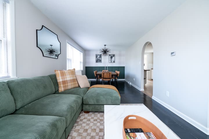 Walk To Broadway, Track/ Washerdryer/ Ramp To Door - Saratoga Springs, NY