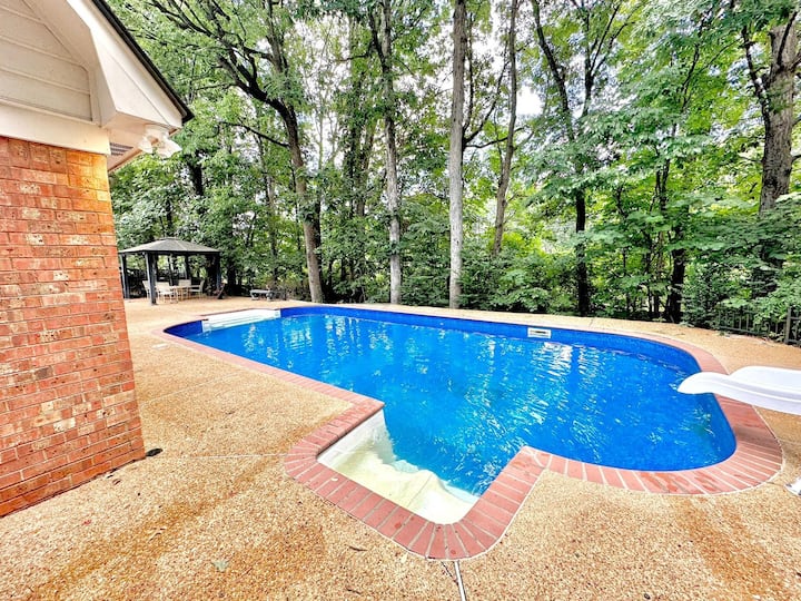 4br Retreat Near Memphis, Blue Oval City 16 Sleeps - Lakeland, TN