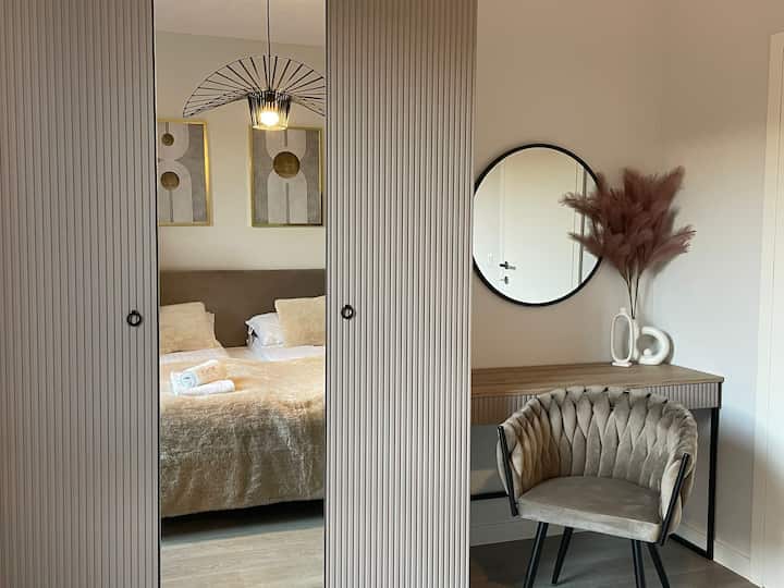 Scala Apartamenty- B12+e37+f28 - Gdańsk