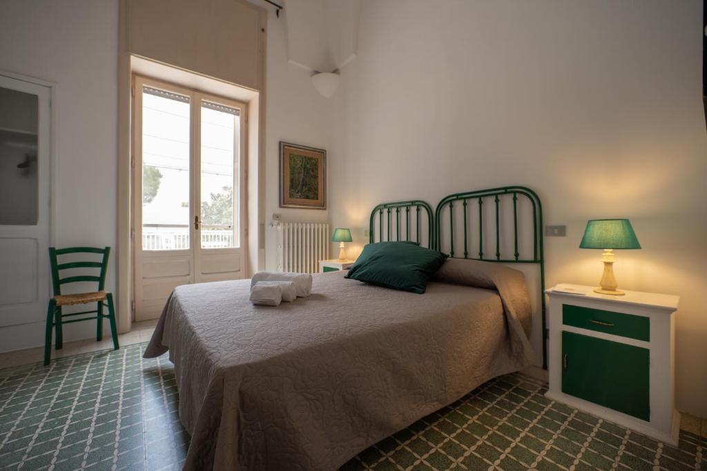 Stanza a Salice Salentino B&B Villa Clori - Bed and breakfasts for Rent ...