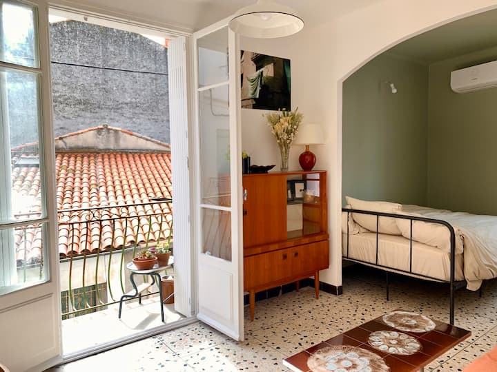 Appartement, Centre Ancien Et Port De Pêche. - Sète