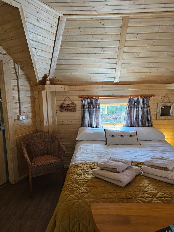 Rowan Bothy - Cairngorms - Aboyne