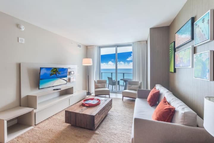 1 Bdrm Oceanview At Lyfe Residences On The Beach - Hallandale Beach, FL