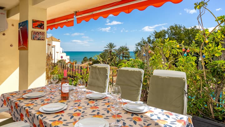Fuengirola Seaside Bliss: 3 Br With A View - Fuengirola