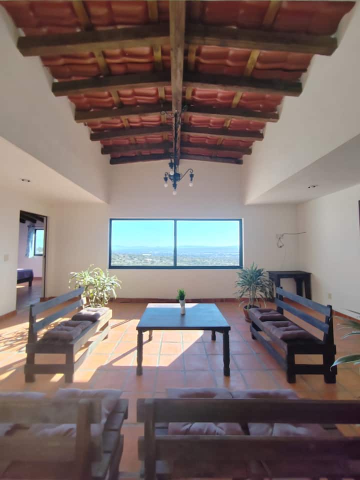 Casa Con 11 Habitaciones, Uso Compartido De Cocina - San Miguel de Allende