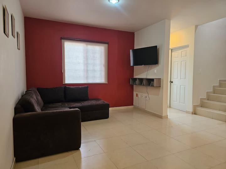 Casa Petirrojo C/aire Acondicionado Fracc. Privado - 이라푸아토