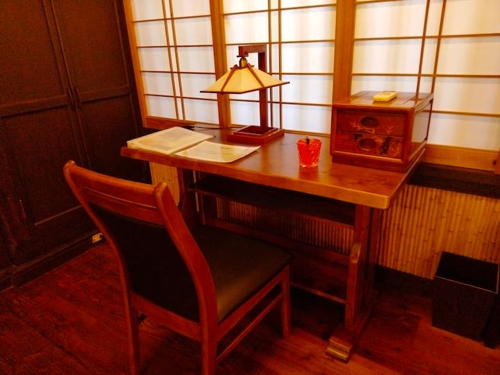 「舟蔵の里」の一角に佇むフルリノーベション済み古民家のお宿 - 이시가키시