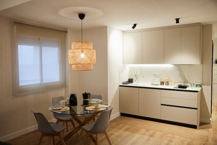 Arts 6 - 2 Rooms & 2 Baths - Valencia