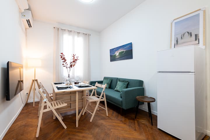 Elégance Méditerranéenne 3 Pièces, Avec Parking - Antibes