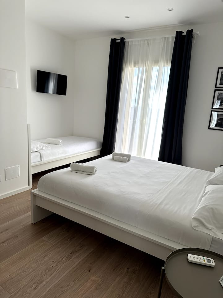 Camera Tripla Con Bagno Privato - Caltagirone