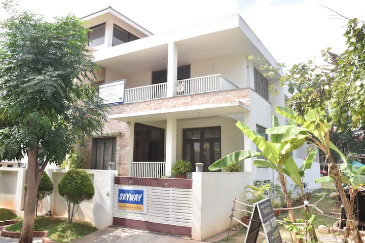 Mahamaya Home Stay - Mysuru