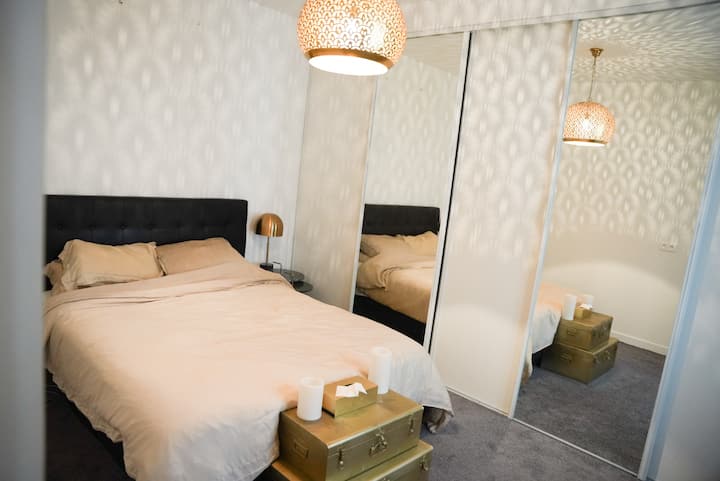 Appartement Cosy Et Salle De Gym - Batignolles