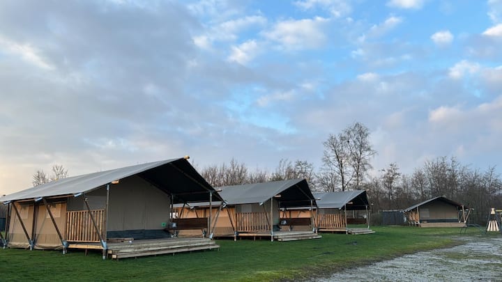 Camping De Kleine Wielen - Tente Safari 6p - Drachten