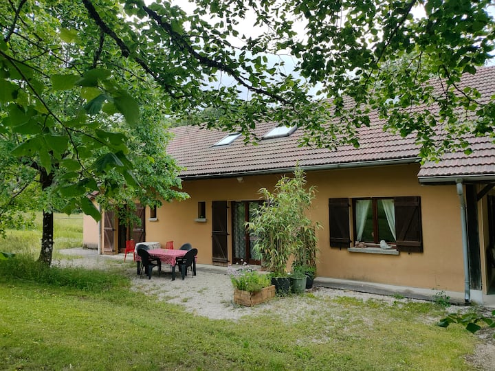 Gîte Capucine Plain-pied
 à Partir De 2 Nuits - Saint-Laurent-en-Grandvaux